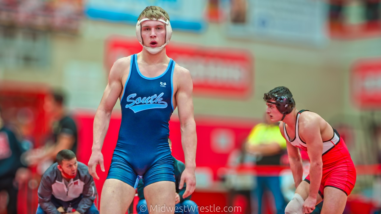 170 – Will Schuessler {G} of Downers Grove South IL vs. Tristen Hall {R ...