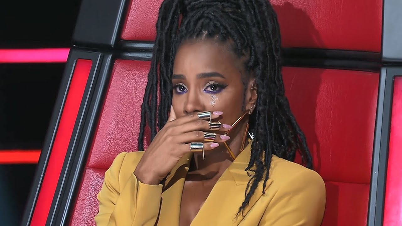 Kelly Rowland congratulating Little Mix - YouTube