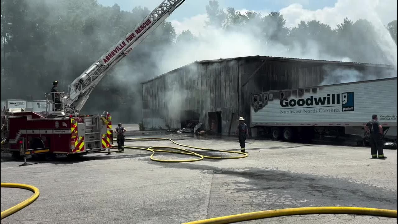 Asheville Goodwill warehouse fire - YouTube