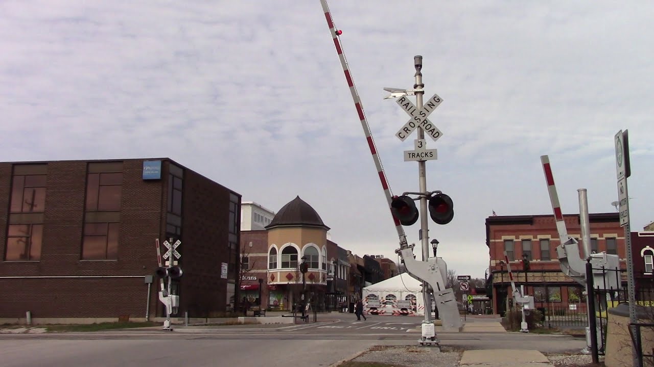 Metra 129 West in Wheaton, IL 11/20/20 - YouTube