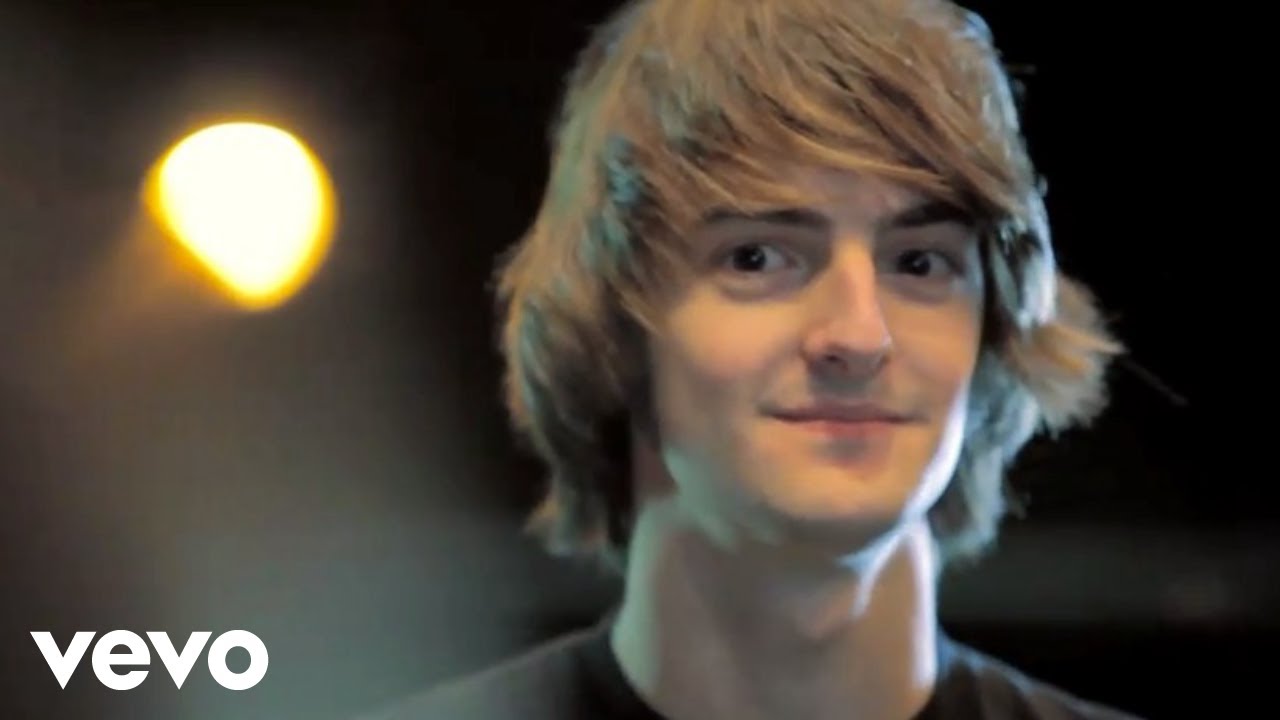 Dave Days - What Does It Take ft. Dave Days - YouTube