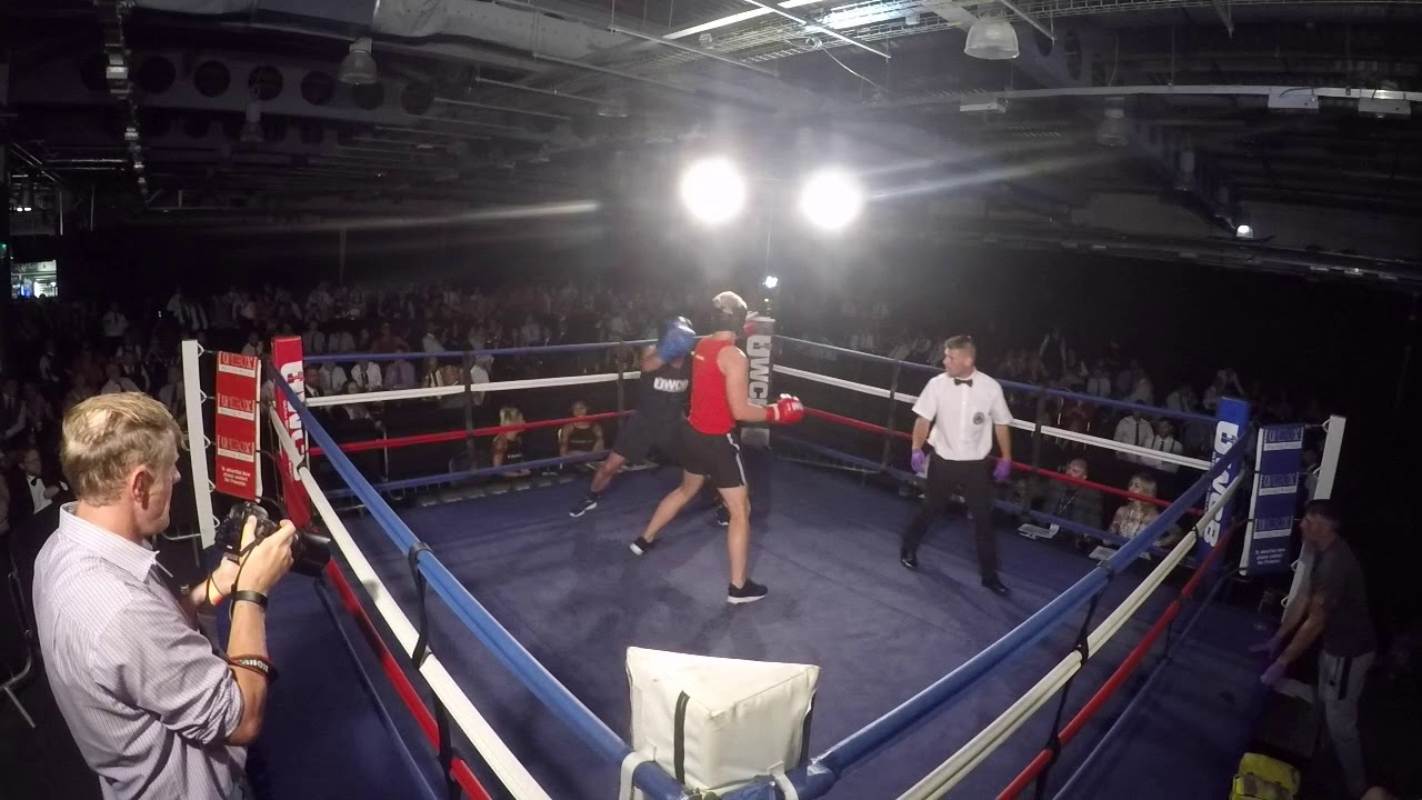 Ultra White Collar Boxing | Doncaster | Albie VS Dave Evans - YouTube