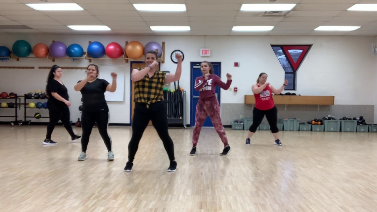 DIA LUPA•IDGAF•DANCE FITNESS•DANCEGEEK FITNESS - YouTube