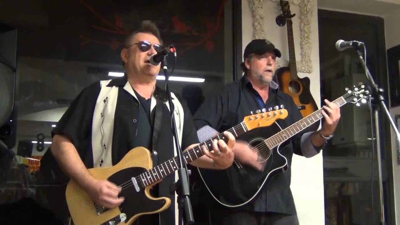Sonny Kenn & Joe Petillo - Singing The blues (M. Endsley) - YouTube