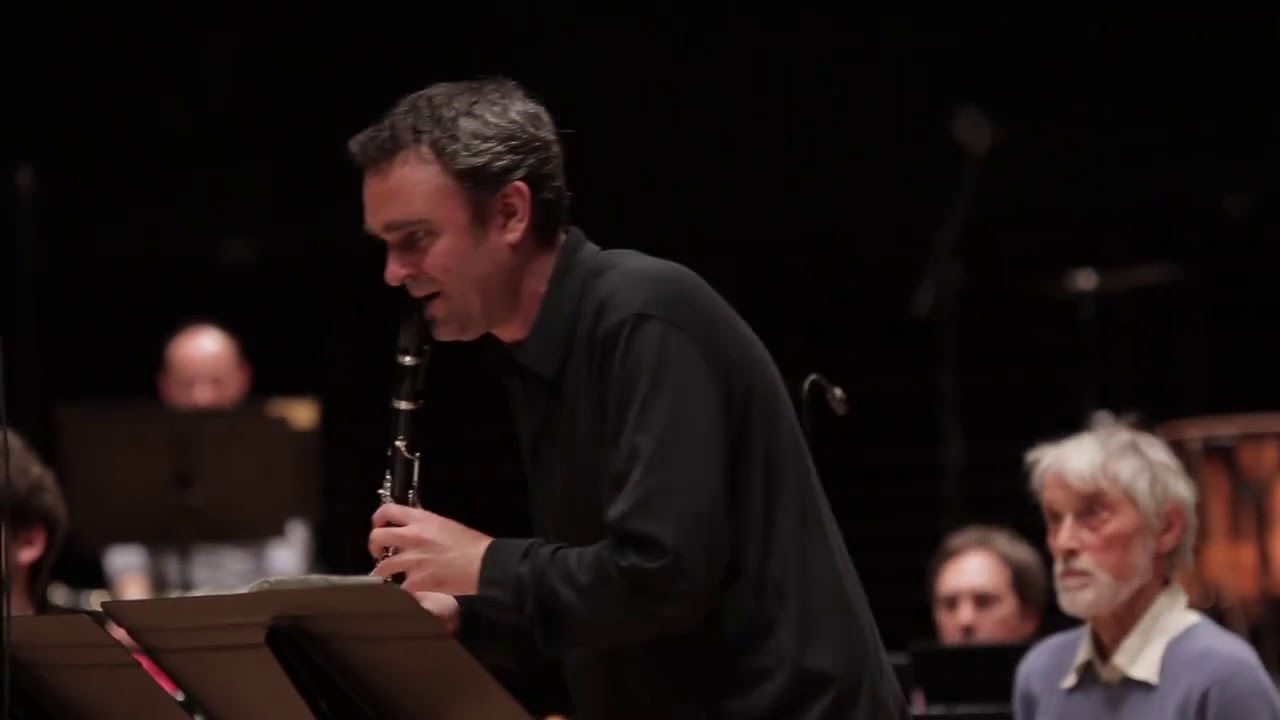 Echo Fragmente: Jörg Widmann / George Jackson (conductor) - YouTube