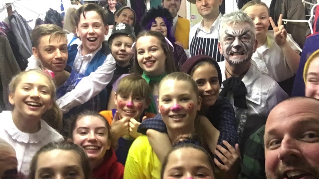 Digswell Players promo - YouTube