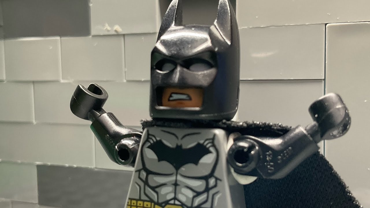 Batman beats up a random bad guy - YouTube