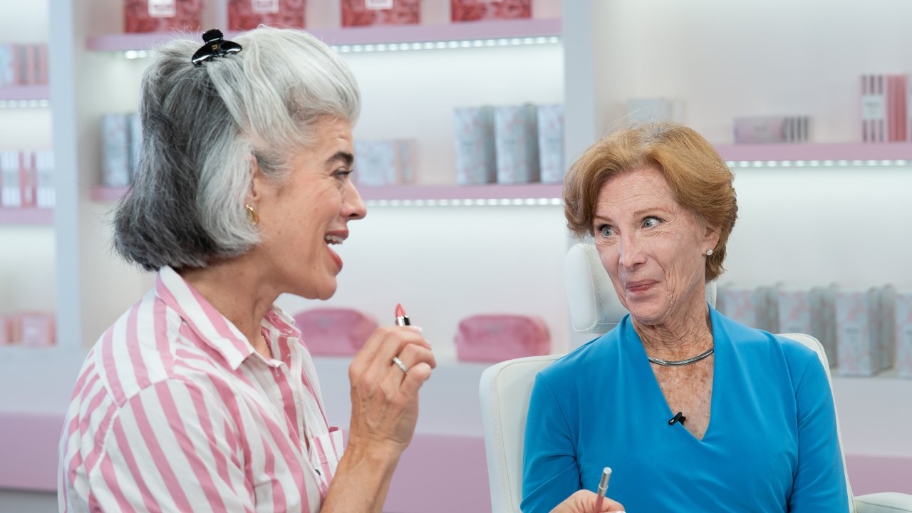 She's 84, MAKEUP FOR OLDER SKIN | Nikol Johnson - YouTube