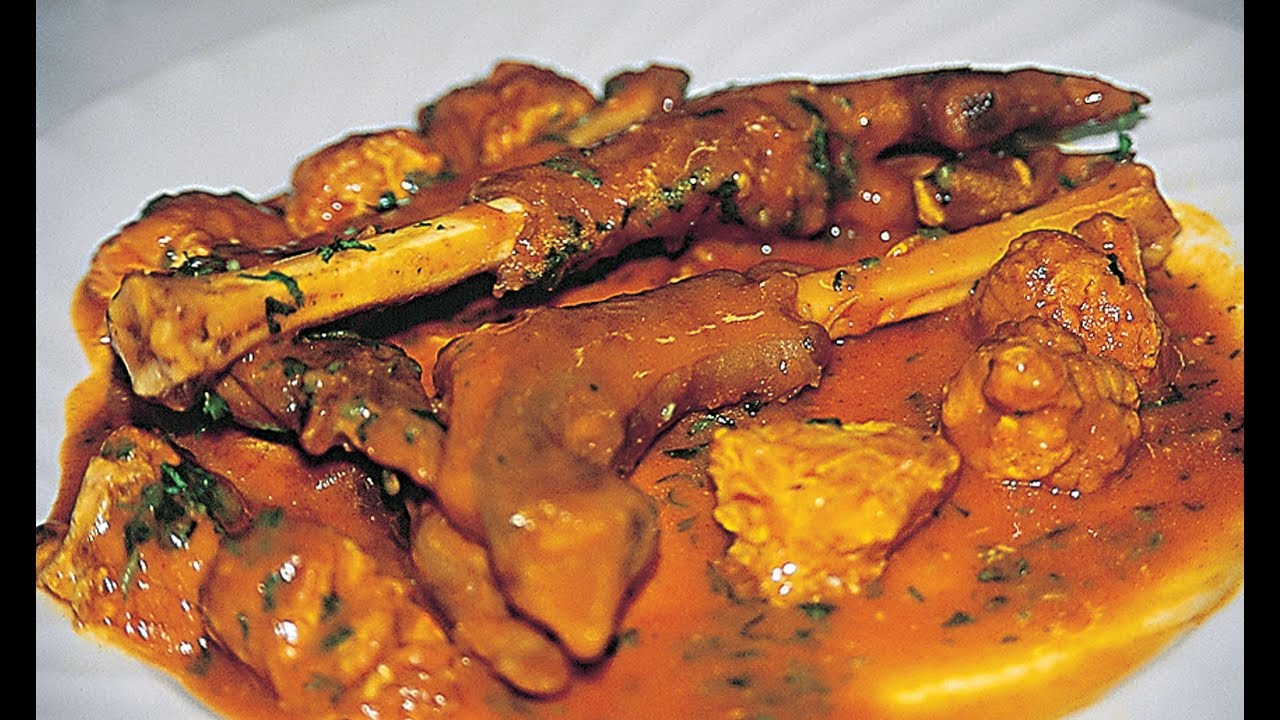 Shops over-crowded for preparation of Siri-Paye - YouTube