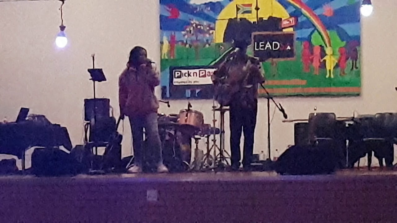 Kofifi Langarm Dance - YouTube