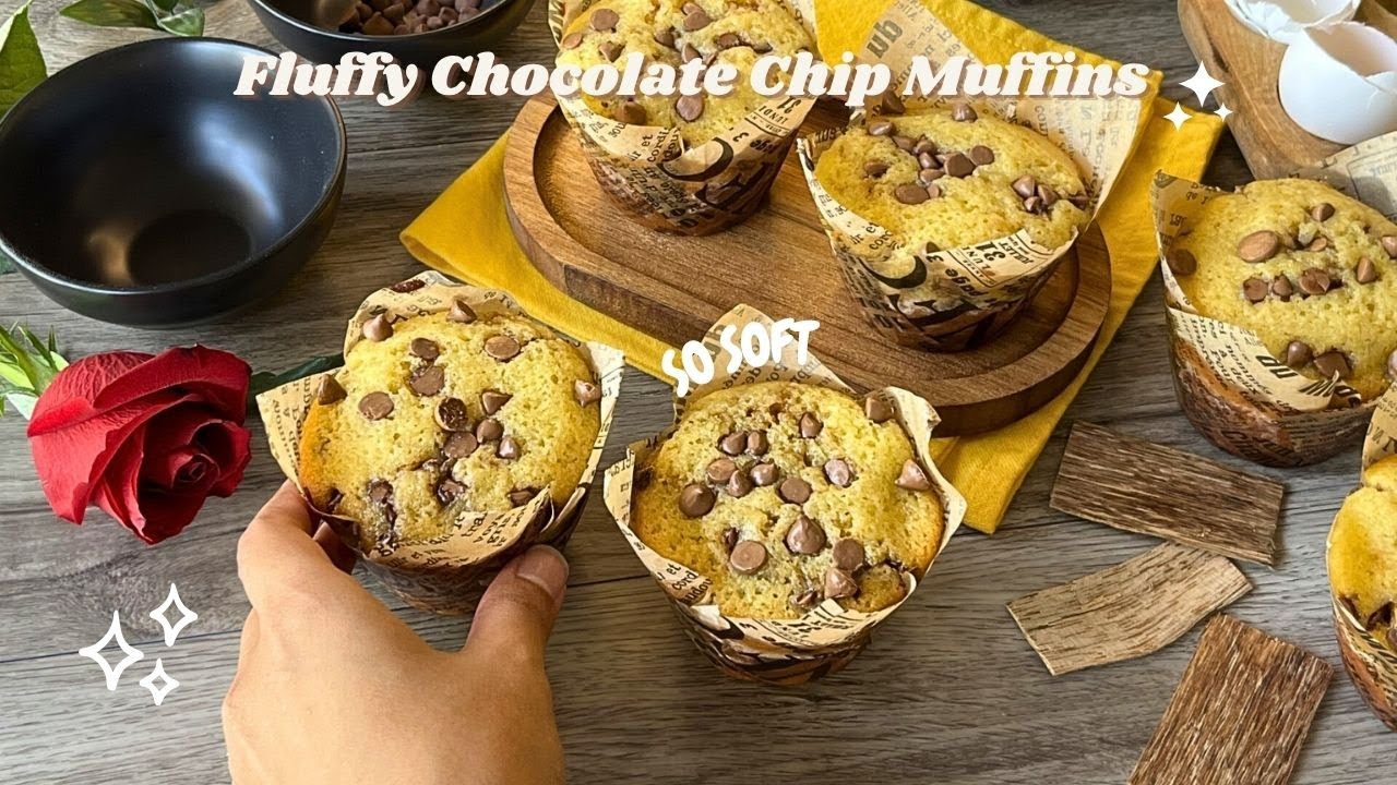 FLUFFIEST Chocolate Chip Muffins | ASMR - YouTube