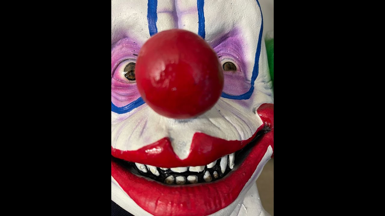 Killer Klowns from Outer Space - Shorty mask and gloves unboxing plus ...