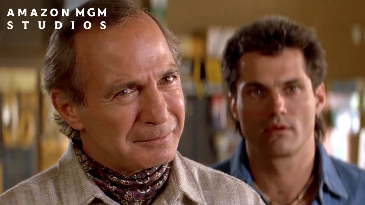 ROAD HOUSE (1989) | Dalton Meets Brad | MGM - YouTube