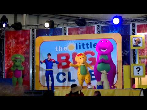 Butlins 2011- Barney dino dance