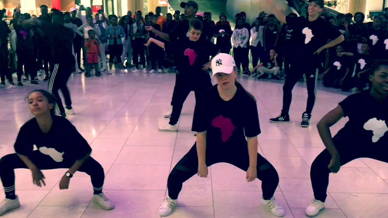 Power In Dance Mall Of Africa Flashmob - YouTube