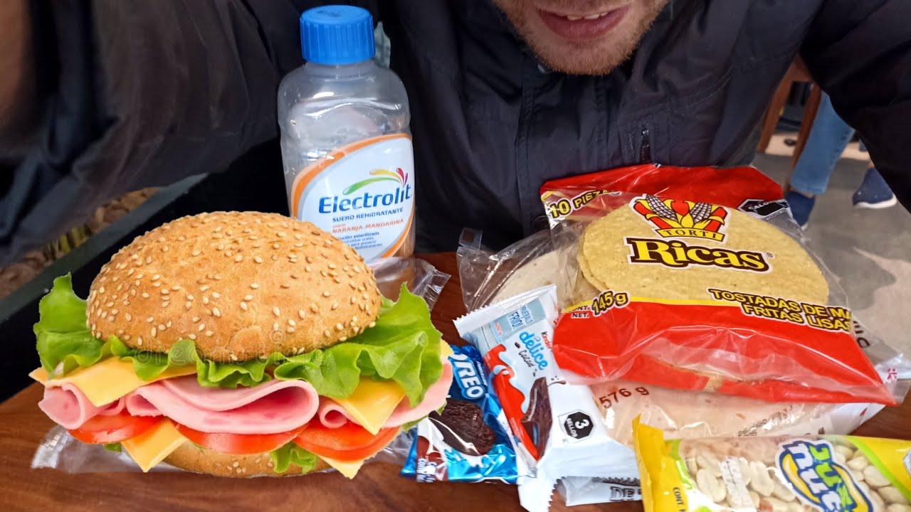 BURGER OREO KINDER CHOCOLATE KINDER DELICE NUTS RICAS MUKBANG - YouTube