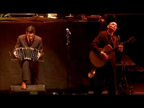 Gotan Project - Santa Maria del Buen Ayre (Live) - YouTube