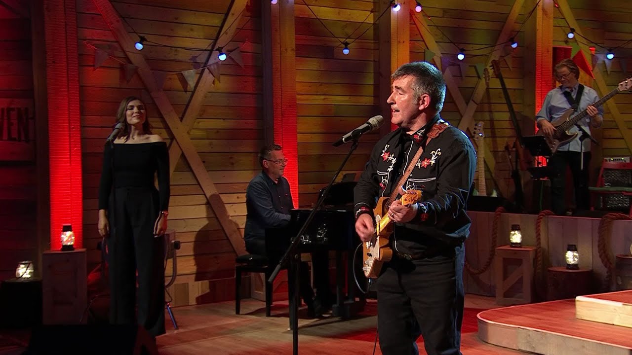 Tudur Wyn - Dyddiau Da - YouTube