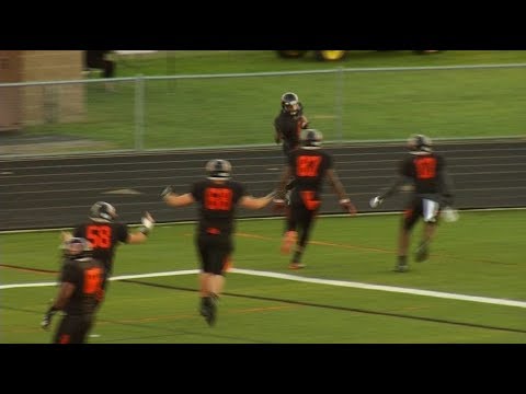 Osseo football on two-game winning streak - YouTube