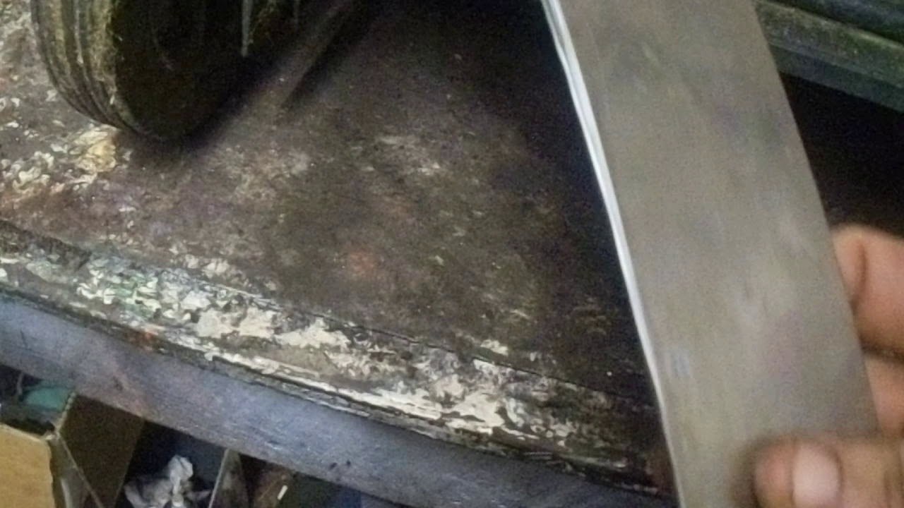 MOV09375 . CHOP FEET TOES HANDS FINGERS NO REAR GRASS FLAP ON A HAYTER ...