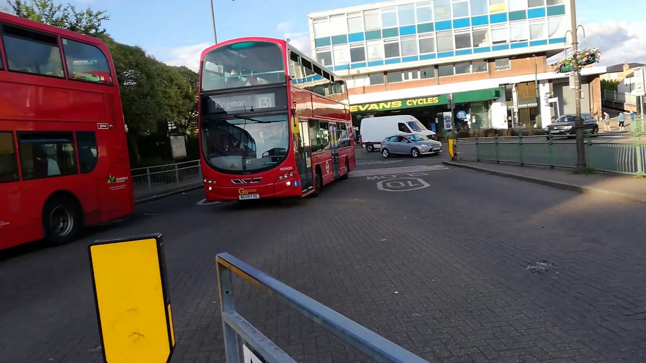 Buses at Wimbledon bus station - YouTube