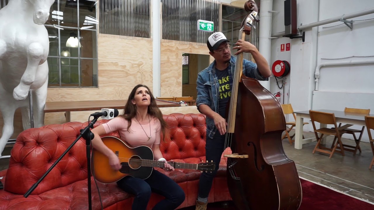 Fanny Lumsden performs "Watershed" live at AU HQ! - YouTube