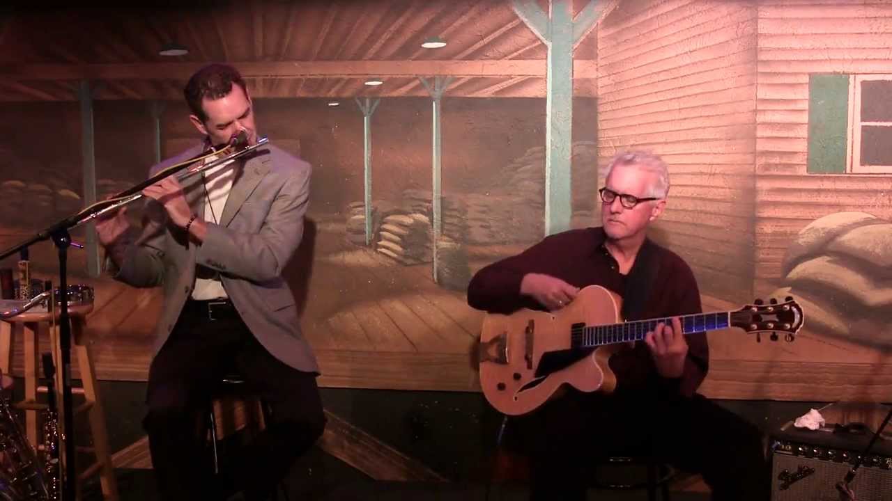 Robert Kyle & Riner Scivally - Besame Mucho (C. Velazquez) 2013-12-15 ...