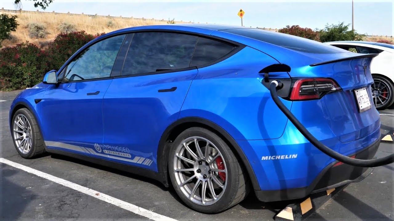 Tesla Model Y On The Track First Ever *ITS FAST!* - YouTube