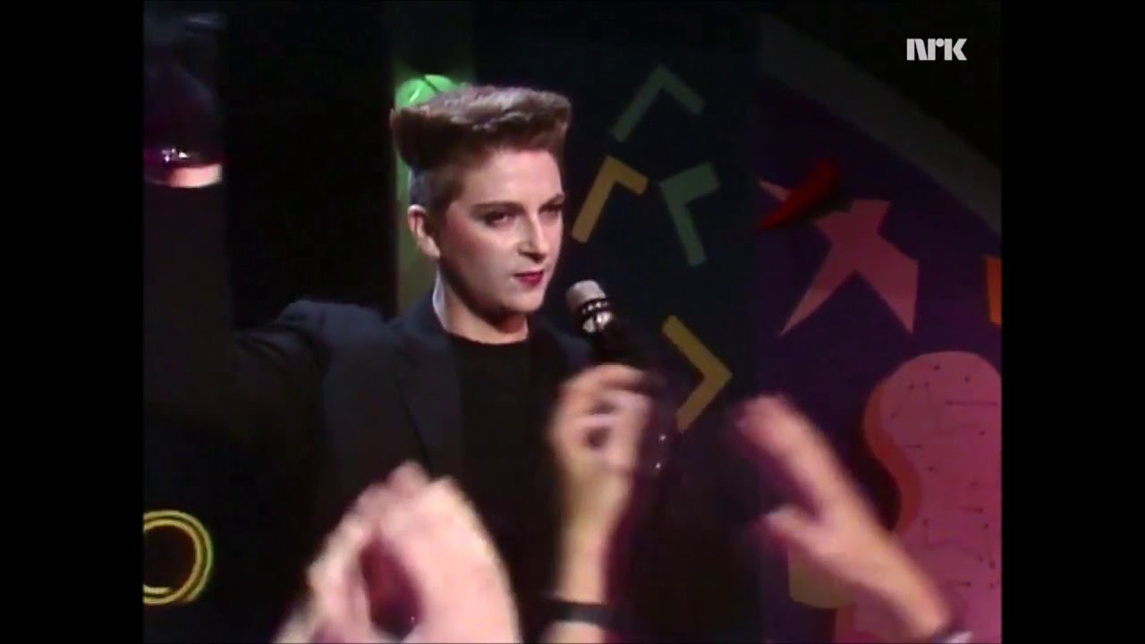 DESIRELESS - VOYAGE VOYAGE "1986" (HD Video/Audio) - YouTube