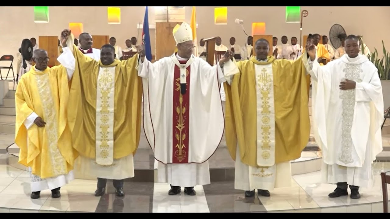 Samedi 15 Juillet 2023 Ordination presbytérale des diacres Jonathan ...