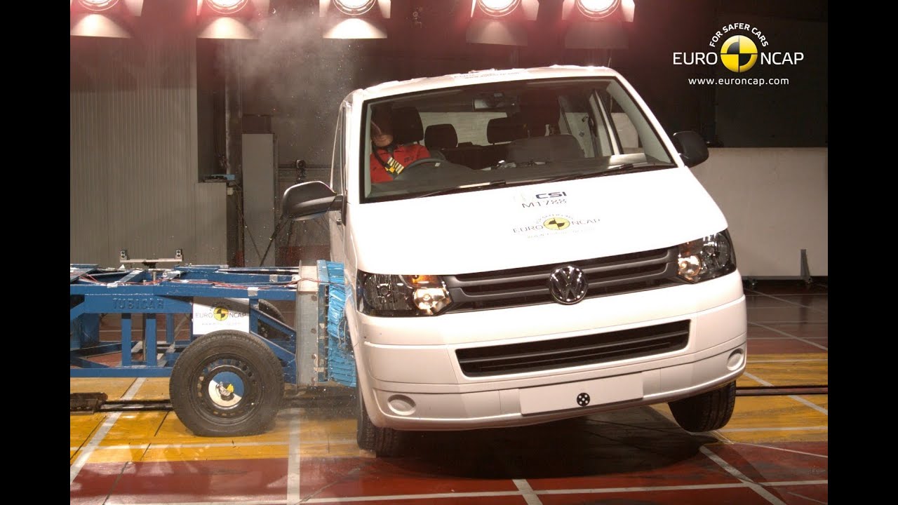 Volkswagen Transporter T5 Crash Test Euro NCAP - YouTube