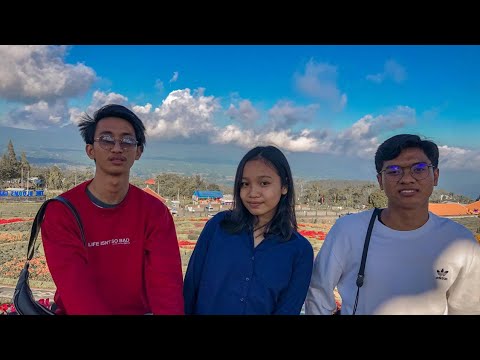 Grafika Resto, Yogyakarta Restaurant yang sangat Strategis - YouTube