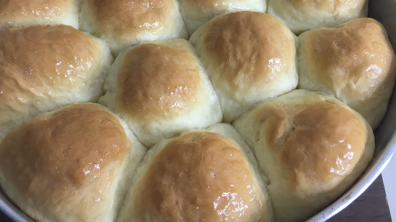 Pãozinho delicioso sem precisar sovar! #pao #paozinhosemsovar # ...