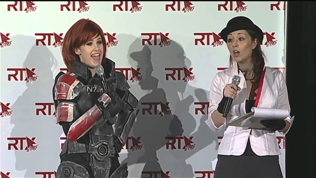 Rooster Teeth RTX 2015 Cosplay Contest - YouTube