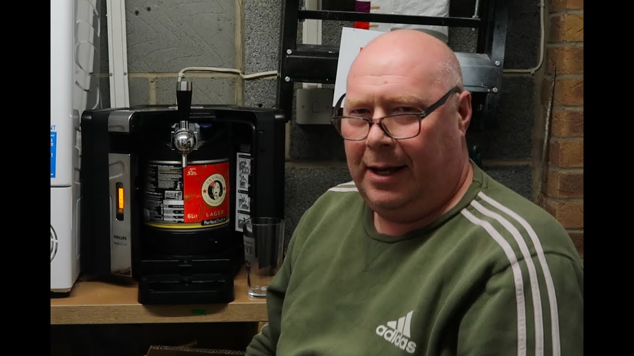 Perfectdraft Cervezas La Virgen Madrid Lager - YouTube