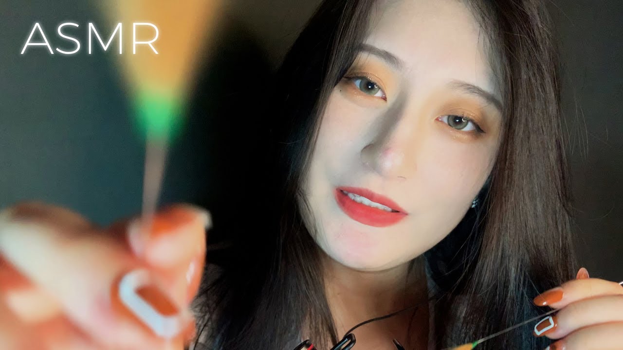 ASMR Tingle💆🏻‍♀️ | Ear Massage👂 + Whisper👄 +Visual Trigger👀 Put you to ...