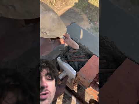 🤔 This technique is truly unique in masonry #tip #reaction #construction #works #renovation