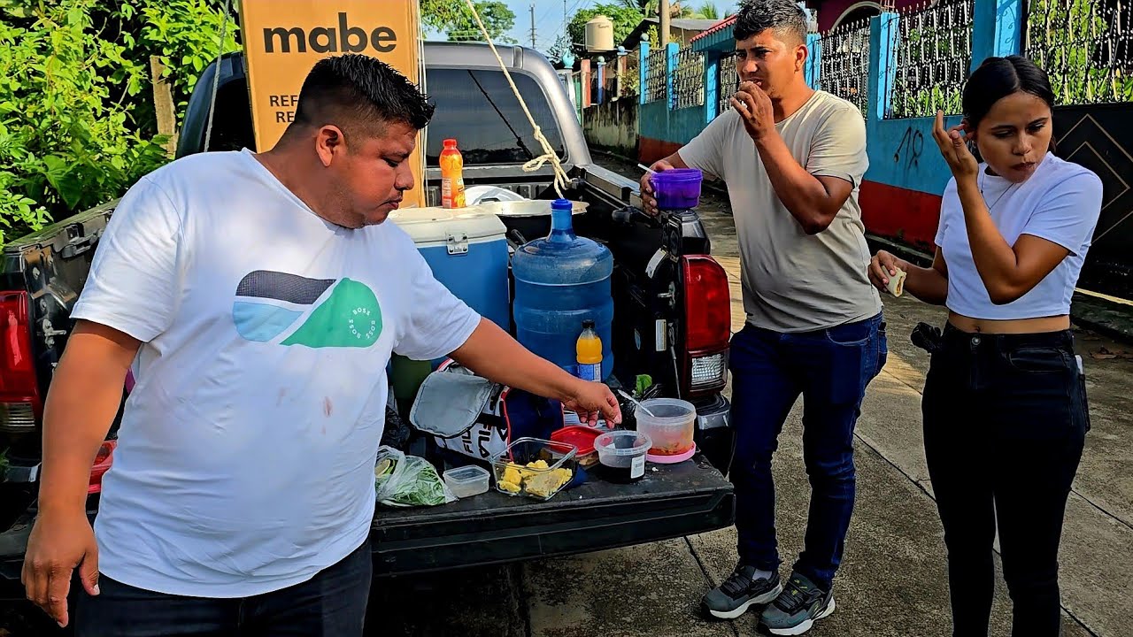 ¡Hola Mucha! Nayeli RENUNCIO AL CANAL - YouTube