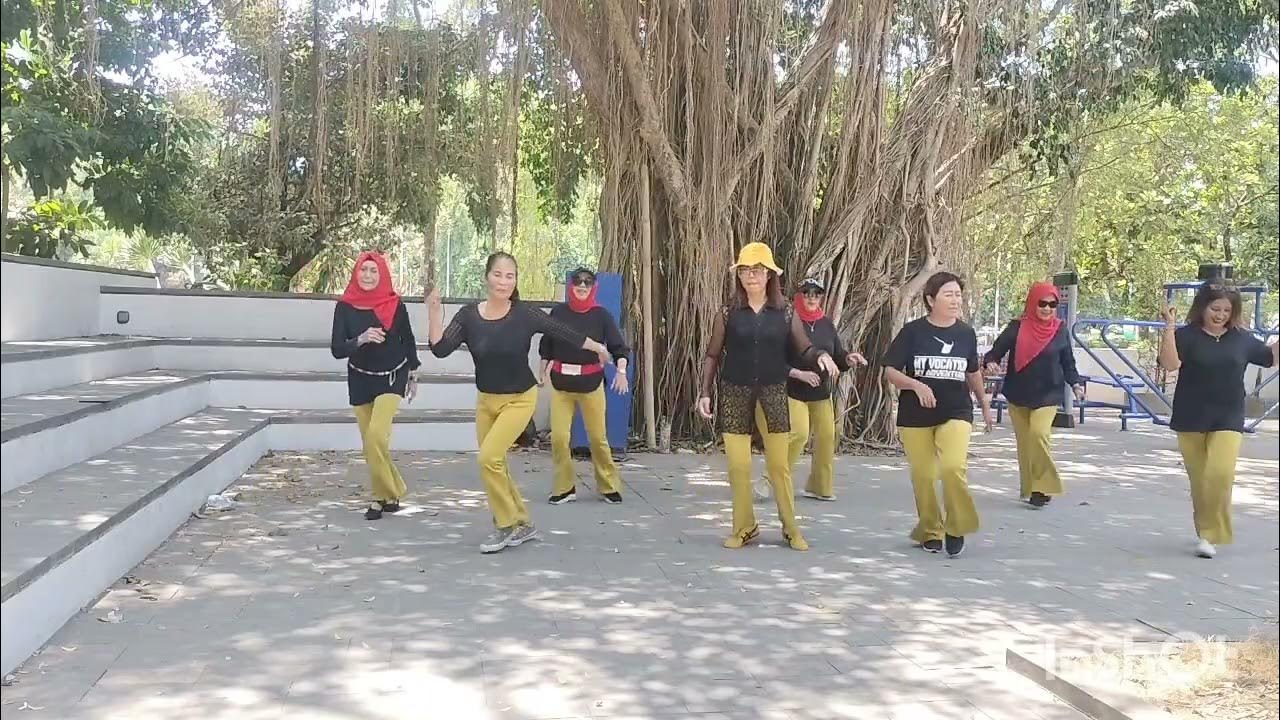 Chika Wow/Line Dance/Beginner/Choreo by Harry Samana (INA) - YouTube