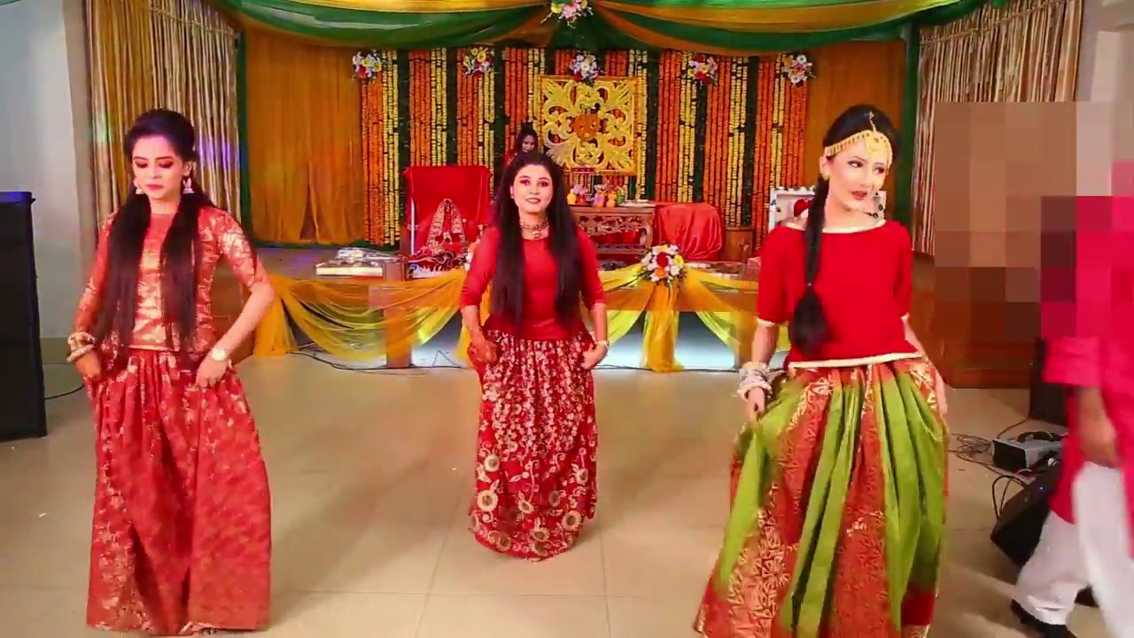 Mezbah & Chadni's HALDI Ceremony - Beautiful Dance Performance by pretty, Dia & Mitu (2018 ...