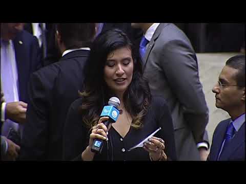 ANDRESSA URACH DEIXA OS ESCRAVOS IURDIANOS PRA TRÁS