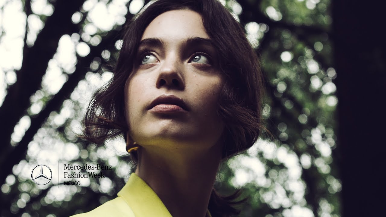 Alejandra de Coss P/V 2021 presentada por Brother | MBFWMx - YouTube