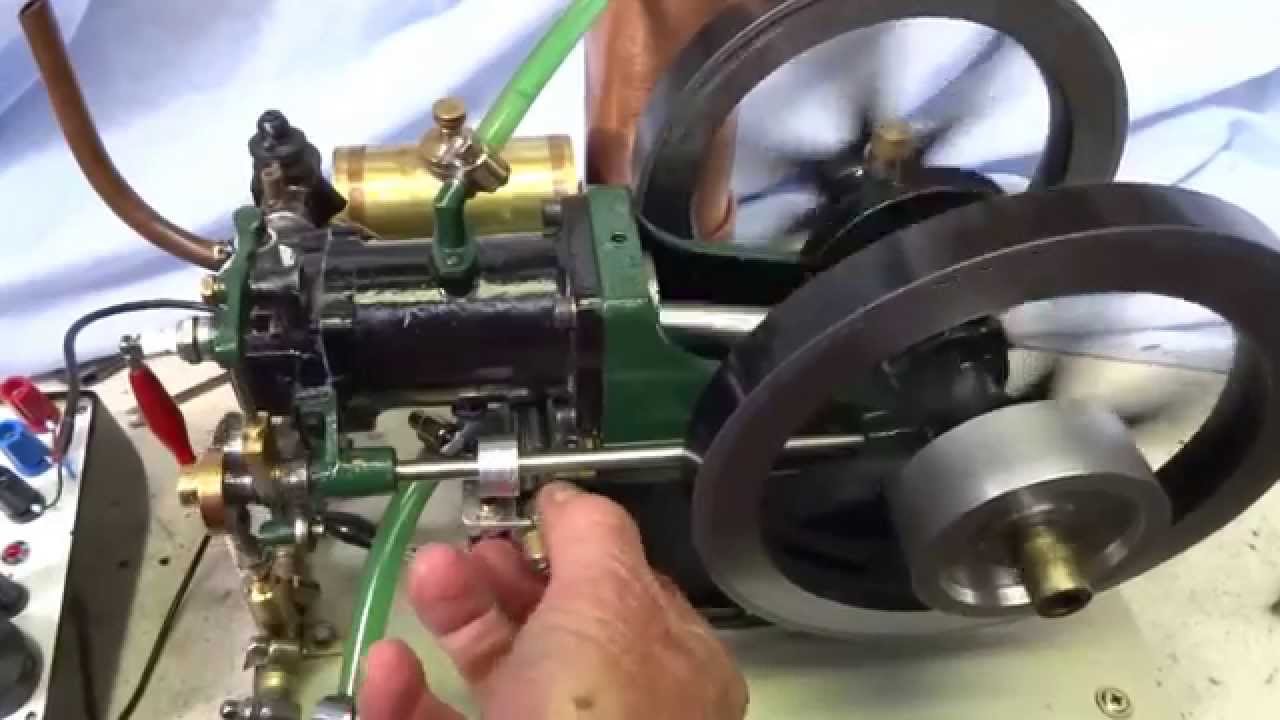 Wyvern Engine Single Cylinder - YouTube
