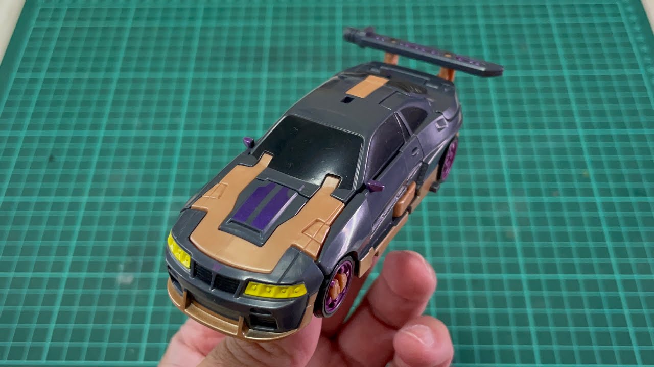 Transformers Rise of the Beasts Deluxe Class Nightbird (Alt mode to ...