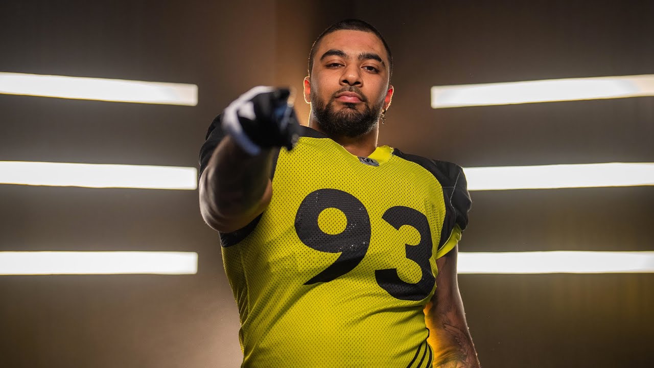 CFL Prospect Profile: Deionte Knight - YouTube