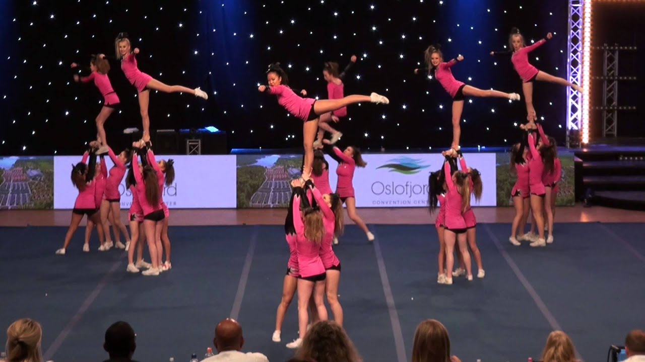 NM 2016 Cheerleading Silver Diamonds Dag 1 - YouTube