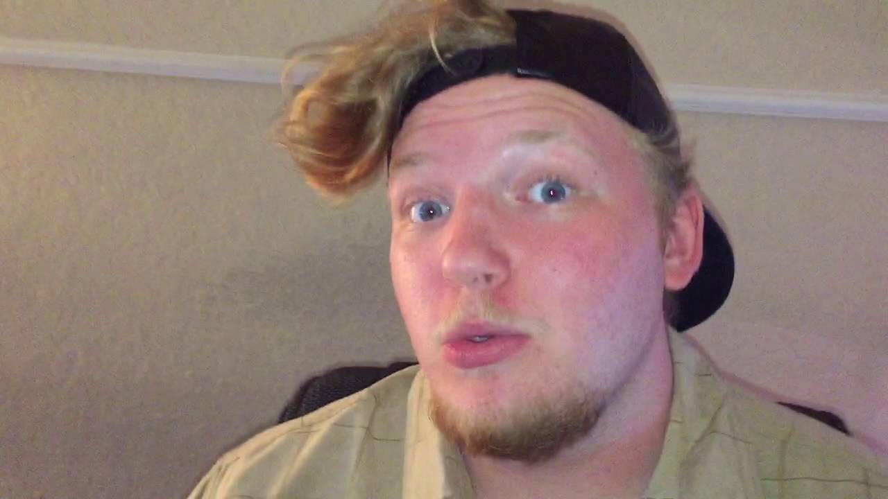 FIRST IMPRESSIONS // Perfect Bender (Futrurama) IMPRESSION - YouTube