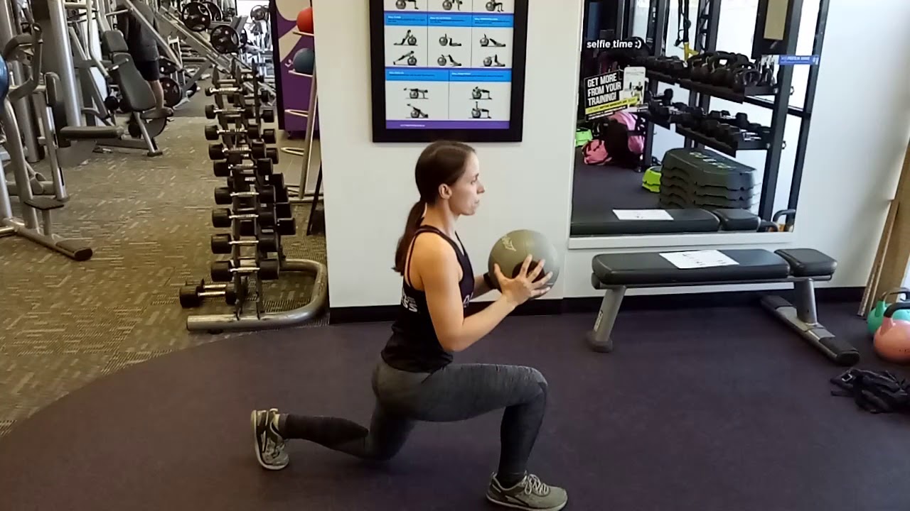 Plyo Lunge Holding Medicine Ball - YouTube