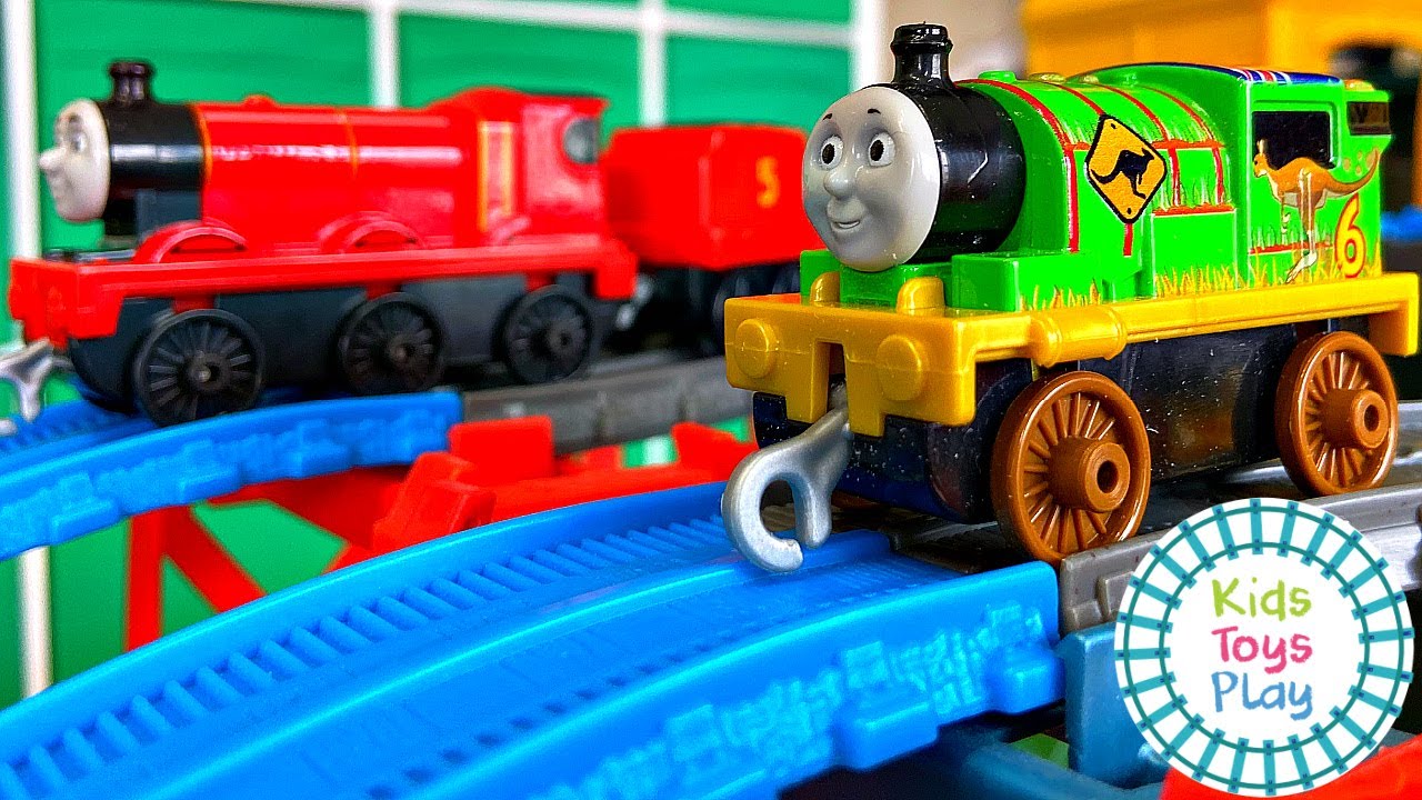 Thomas and Friends Sodor Super Station Speedway Trackmaster Push Along ...