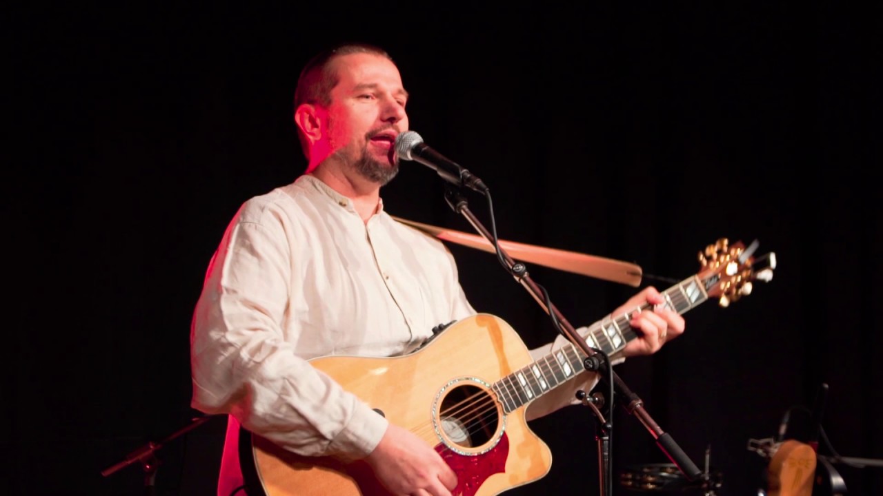 Peter Janků - Chcem mať fotku s Dalajlámom - YouTube